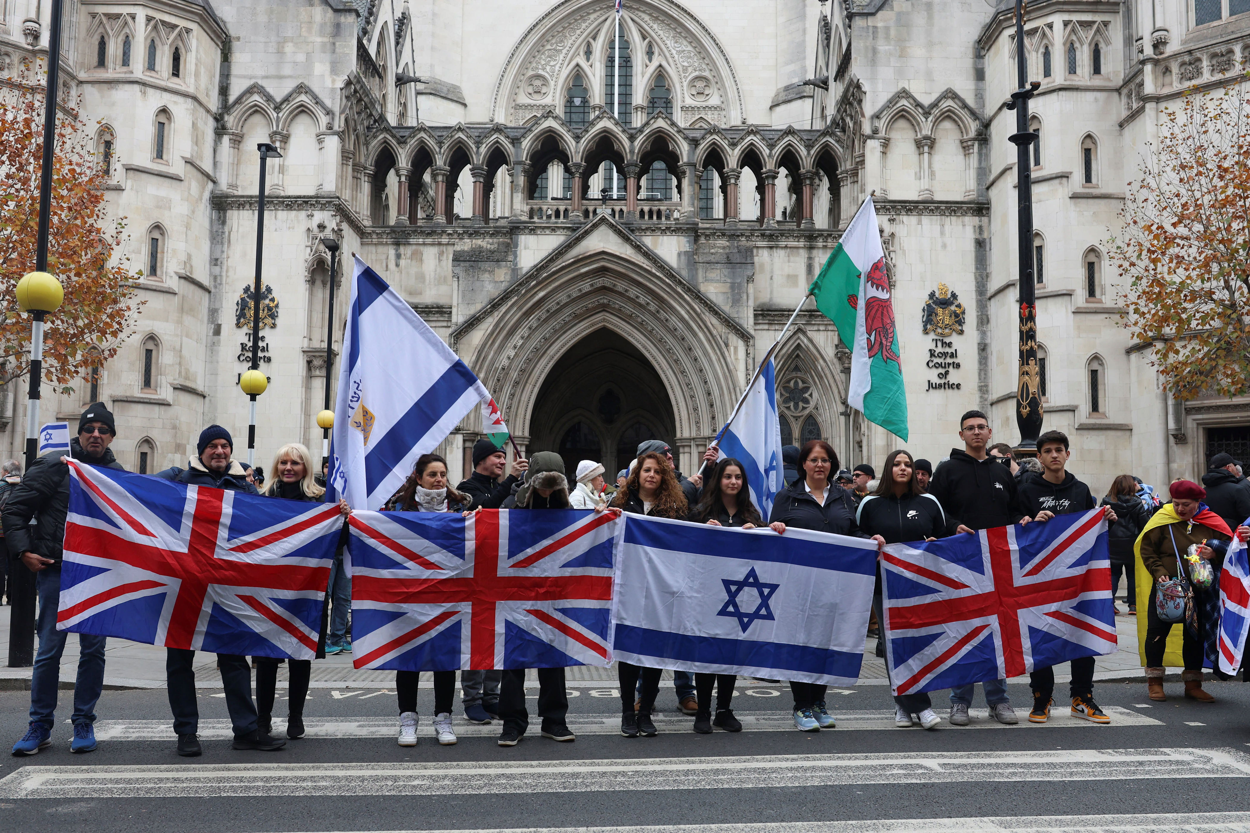 'Eyeing the exits': Nearly half of British Jews don't feel welcome in ...