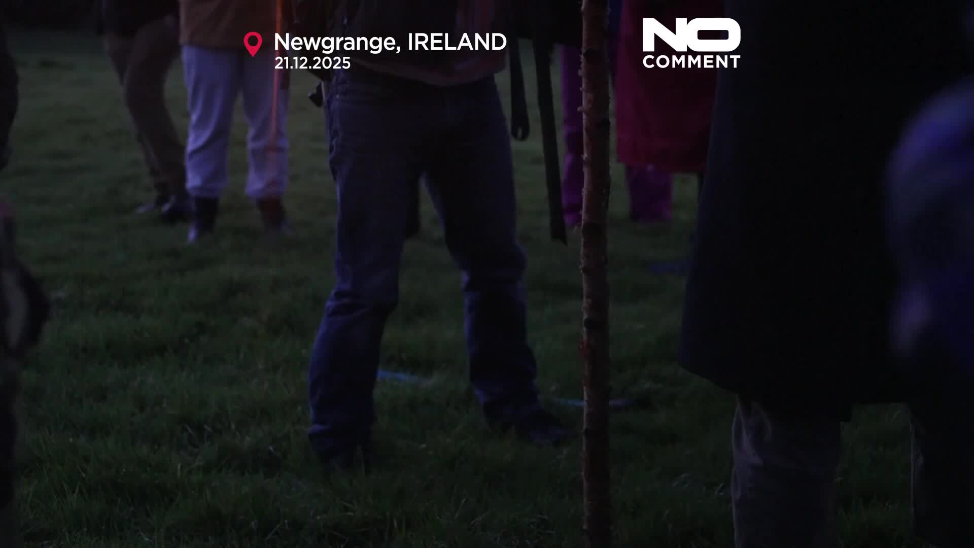 Winter solstice at Ireland’s Newgrange attracts 2,000 visitors