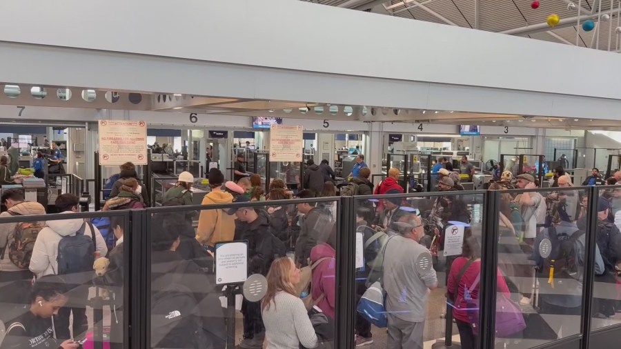 Holiday travel expected to break records as Christmas, New Years nears