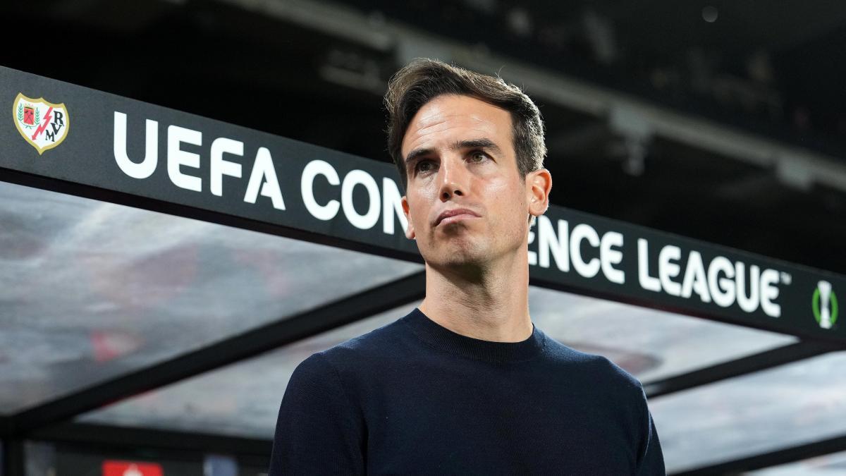 Iñigo Pérez: “El Elche ha demostrado mucho nivel y ha sido contundente”