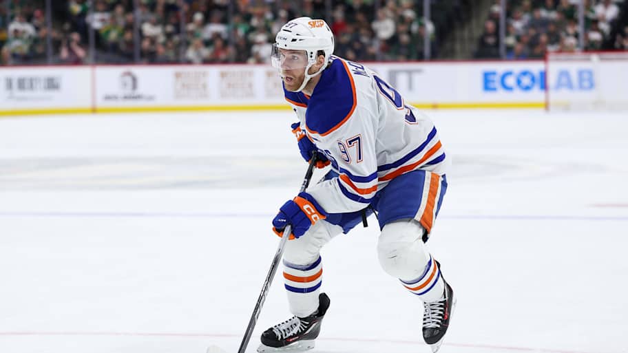 Oilers' Connor McDavid looks to stay hot vs. Golden Knights