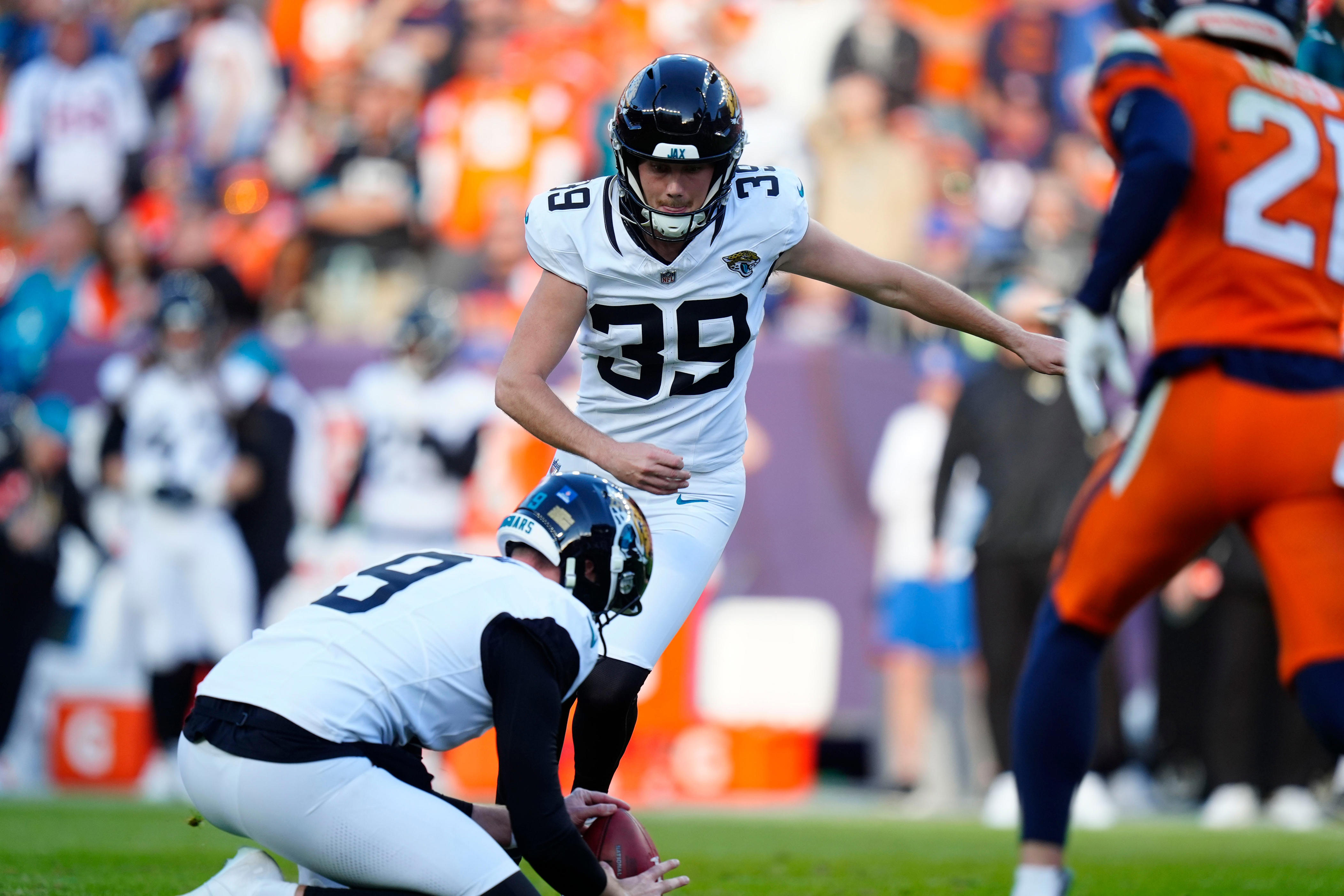 2 Jaguars finish top 10 at their positions in Pro Bowl fan voting