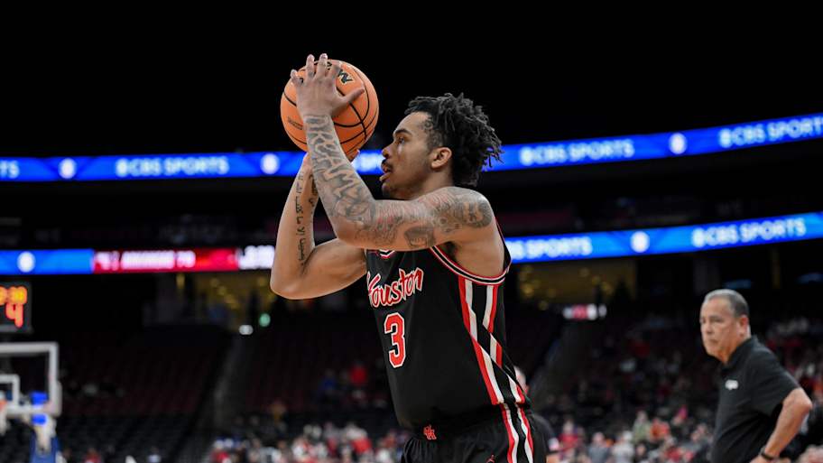 Kelvin Sampson praises veteran guard's expanding role after Arkansas win