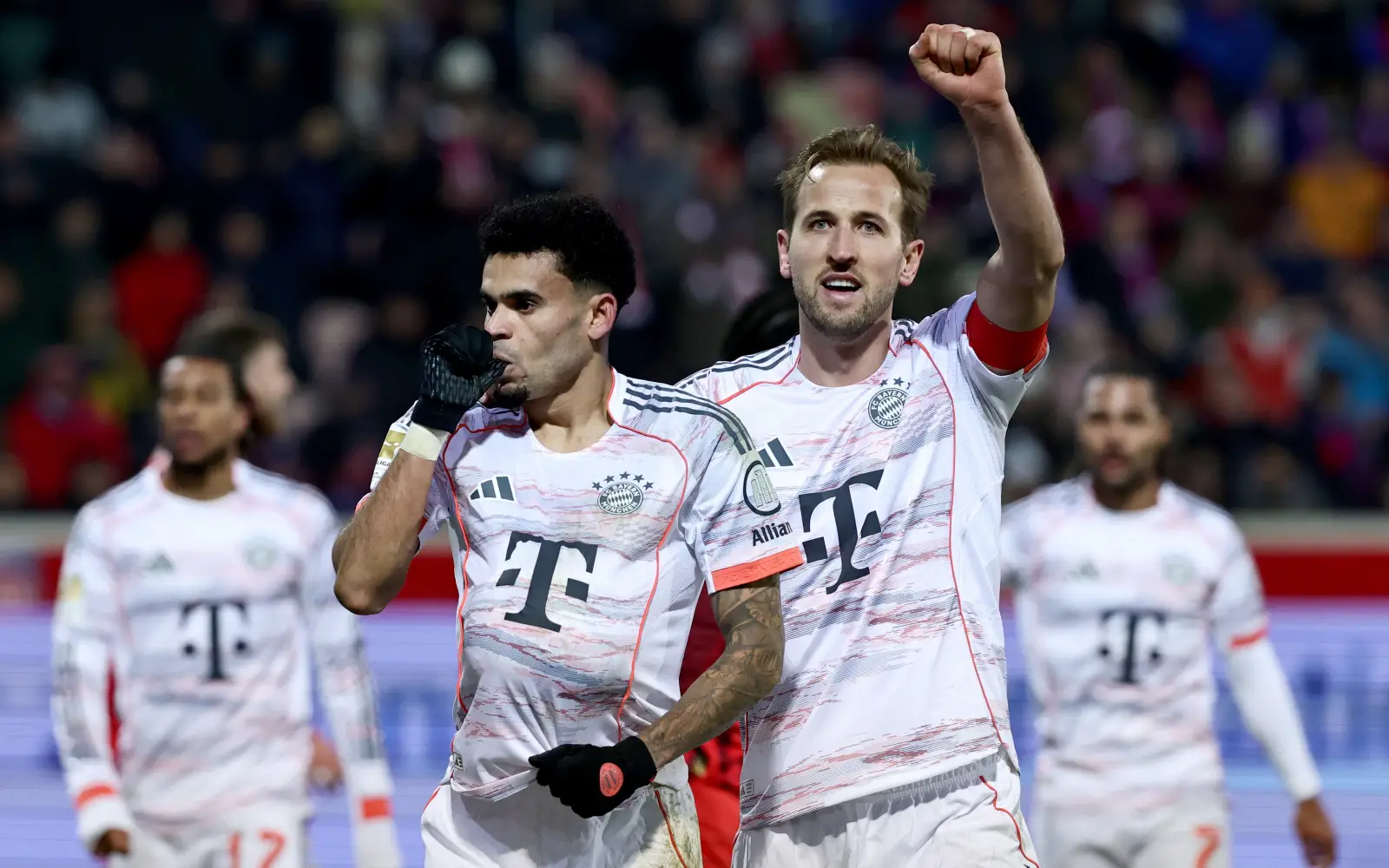 Captain Kane helps undermanned Bayern go 9 clear in Bundesliga
