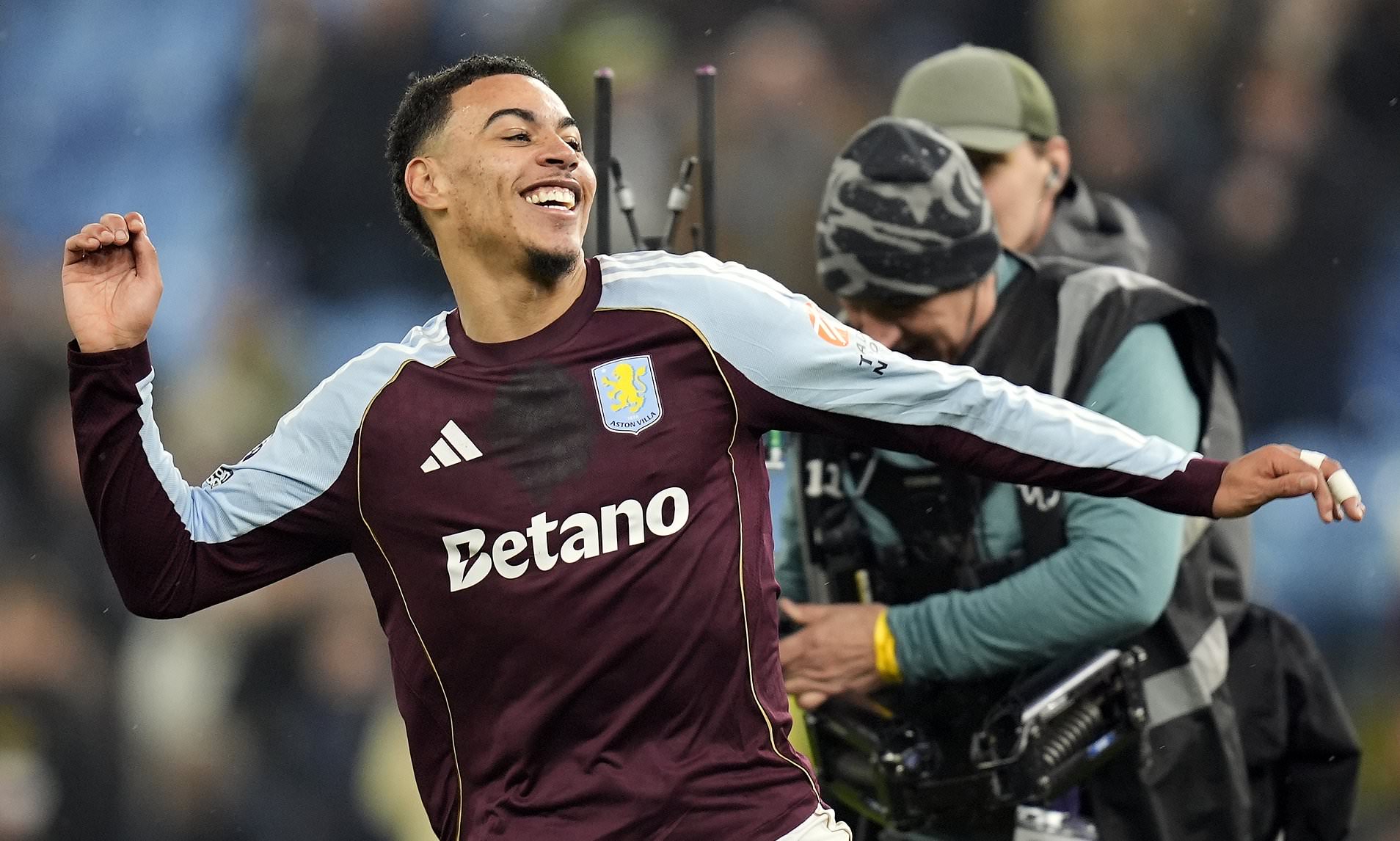 How Unai Emery finally broke Aston Villa's curse by flattering Man ...