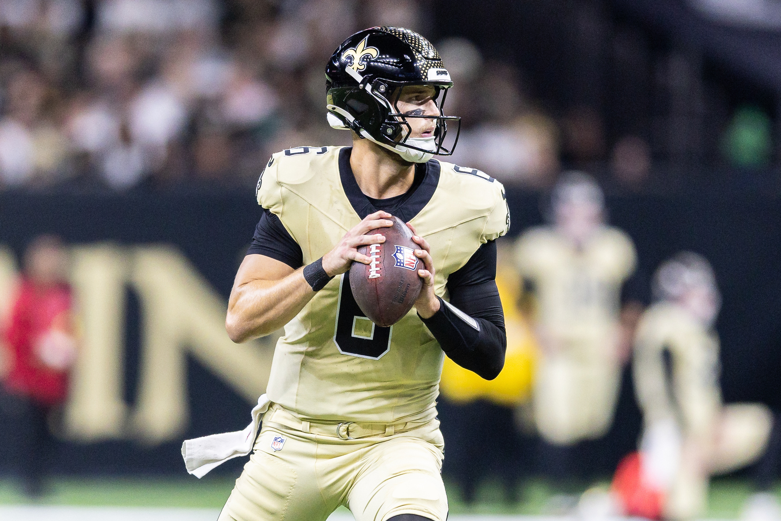 Charlie Smyth, Tyler Shough lead Saints to win over Jets