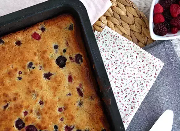 White chocolate blondie with red berries