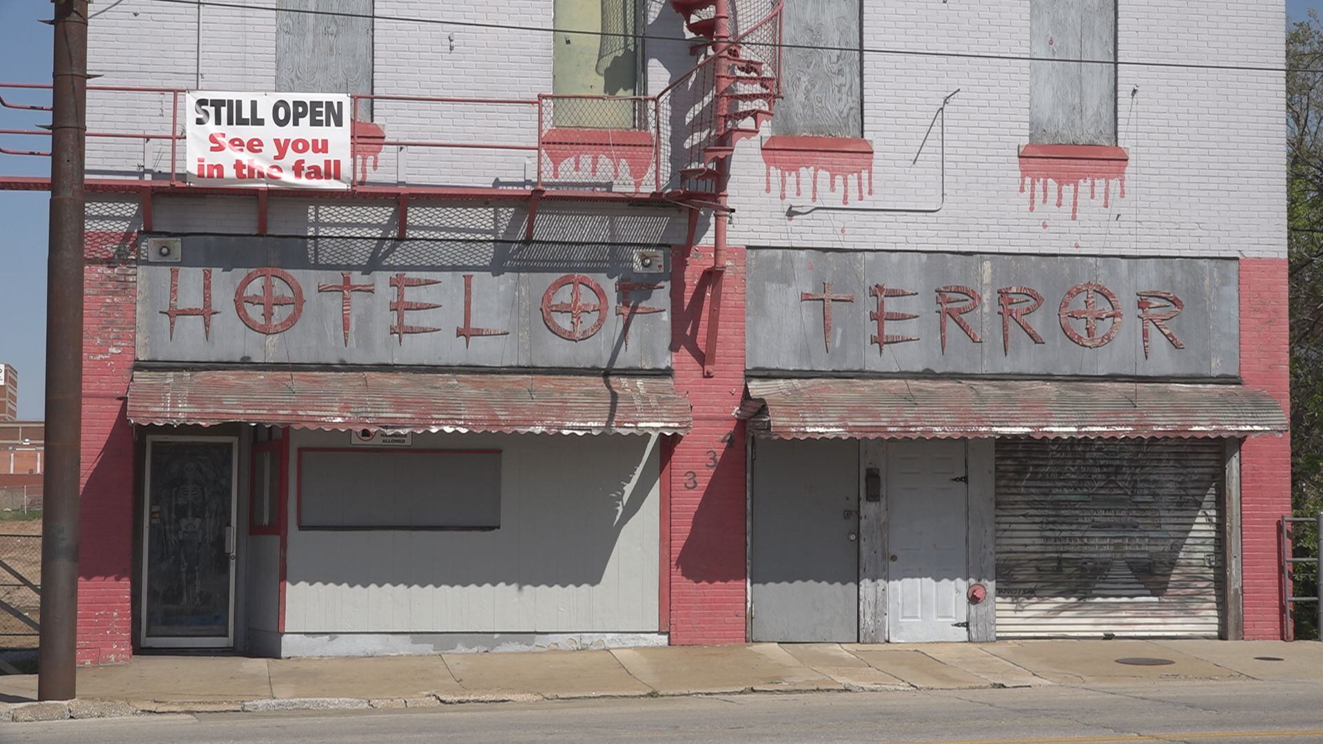 Hotel of Terror owner turns in petitions fighting eminent domain to ...