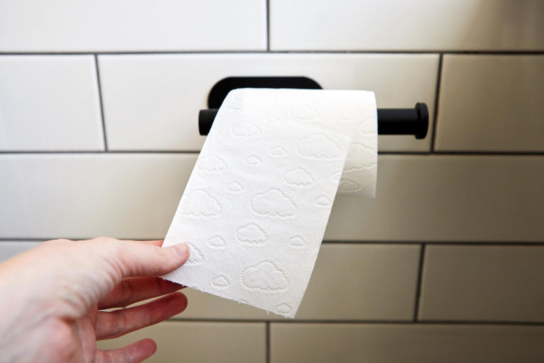 People are sharing the “poor person hacks” they picked up during hard ...