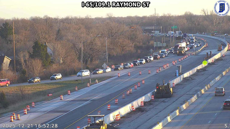 Indiana State Police: Beer spilled all over I-65 northbound in ...