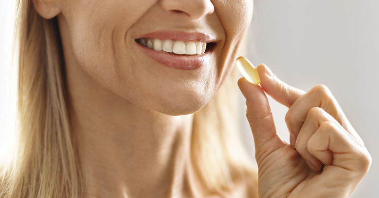 Doctor shares urgent warning for anyone who takes collagen supplements