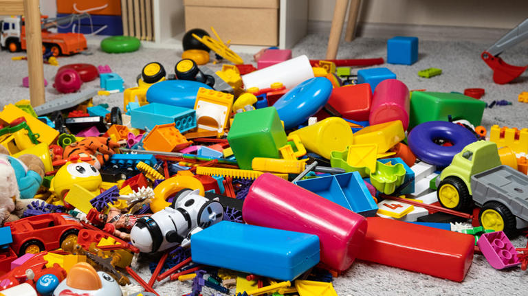 Keep toy clutter neat and tidy with an affordable Dollar Tree DIY