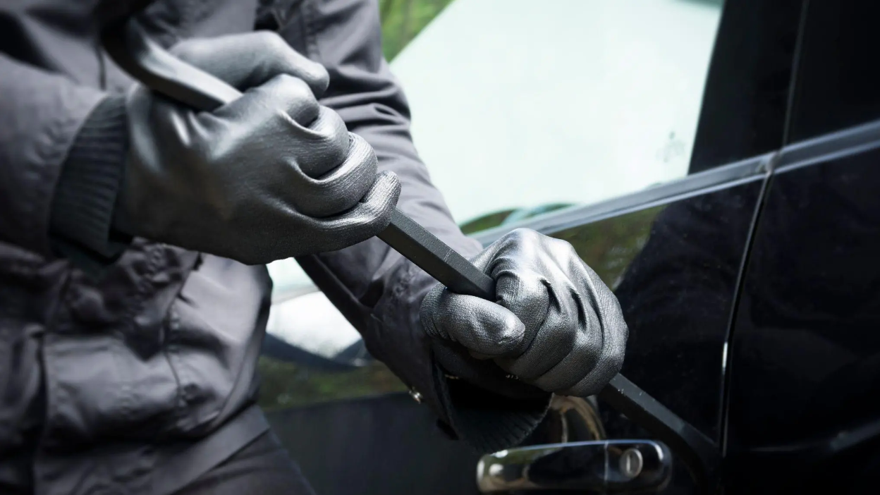 Christmas car theft warning as cases rise