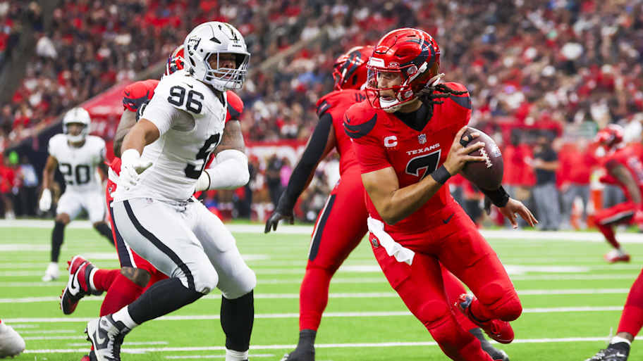 Four instant takeaways from Texans’ ugly win over Raiders