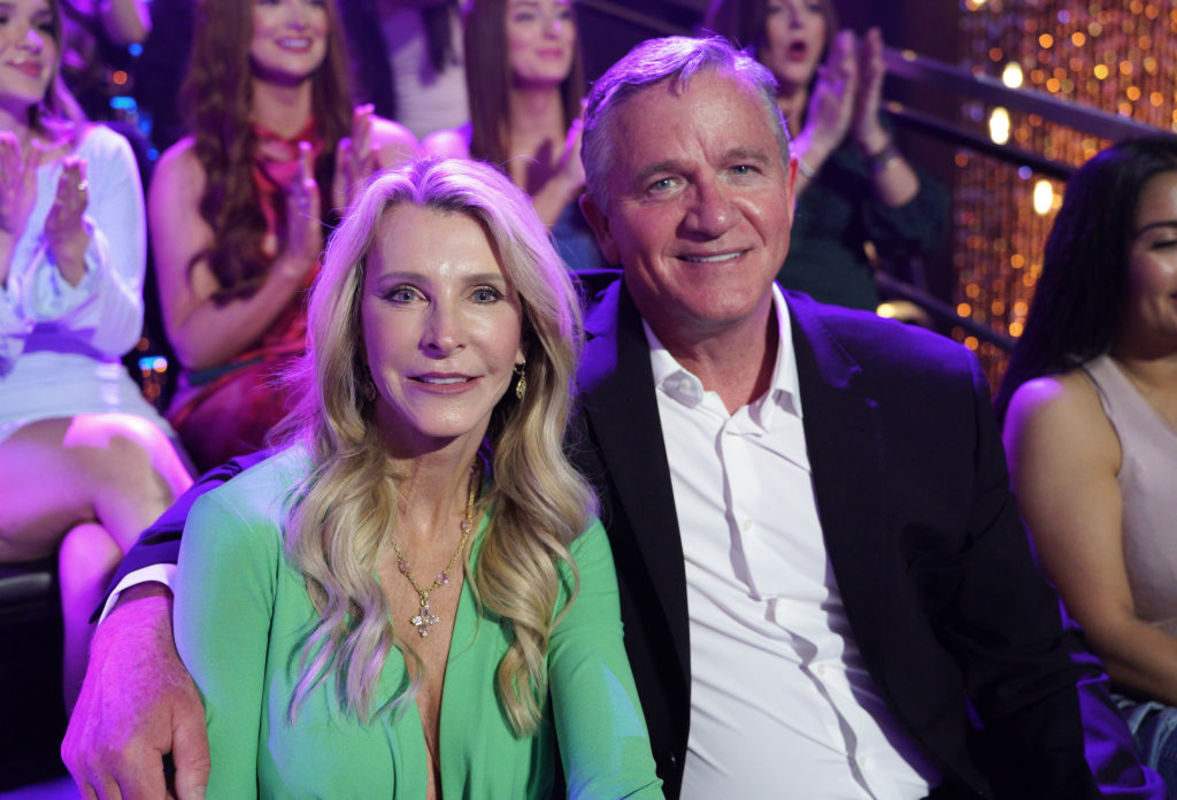 'Golden Bachelorette' couple still living apart one year after engagement