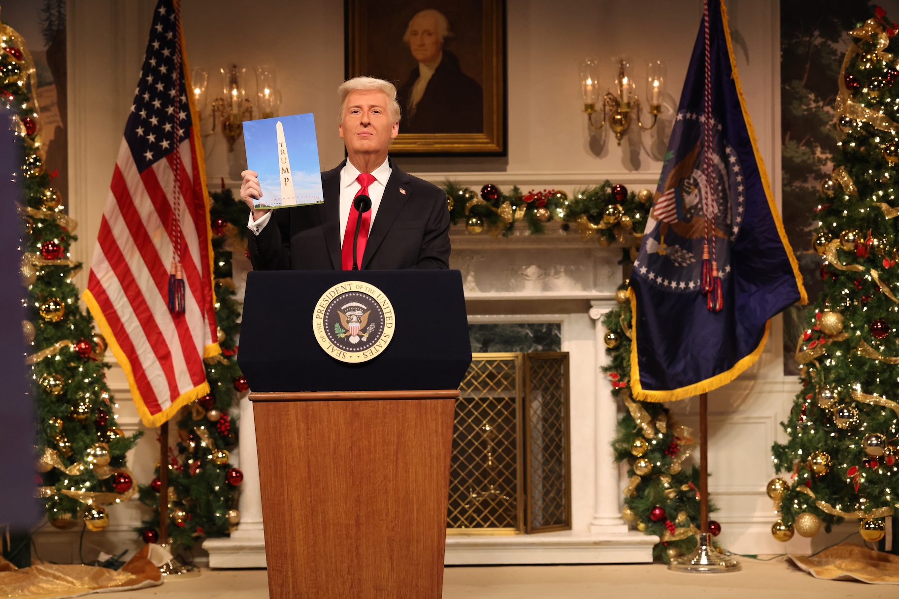 Donald Trump insists America had a "great year" in SNL's Christmas ...
