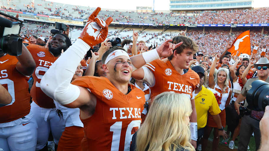 Texas Longhorns star Michael Taaffe takes shot at CFP committee