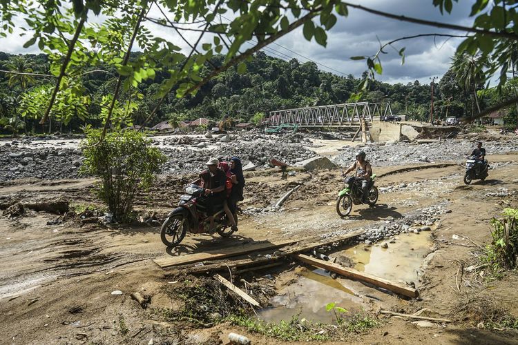 Sebulan pasca bencana Sumatera, BNPB catat 1.135 korban meninggal dunia ...
