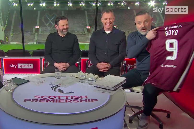 Kris Boyd ditches Rangers allegiance with big Hearts reveal as Chris ...