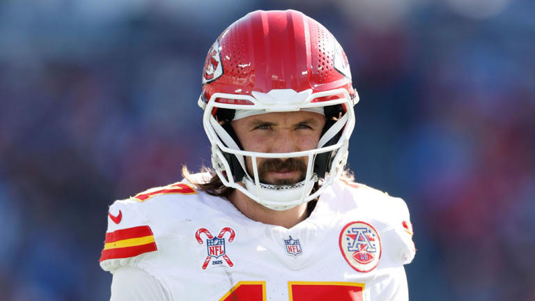 Sources: Chiefs fear Gardner Minshew suffered torn ACL vs. Titans