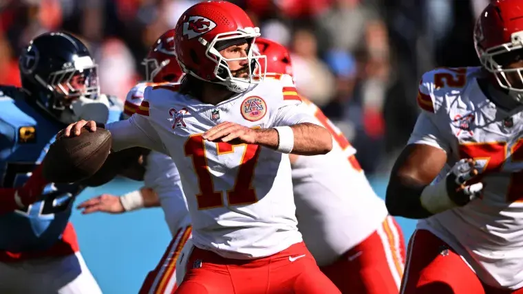 Gardner Minshew injury update: Latest news on Chiefs quarterback after ...