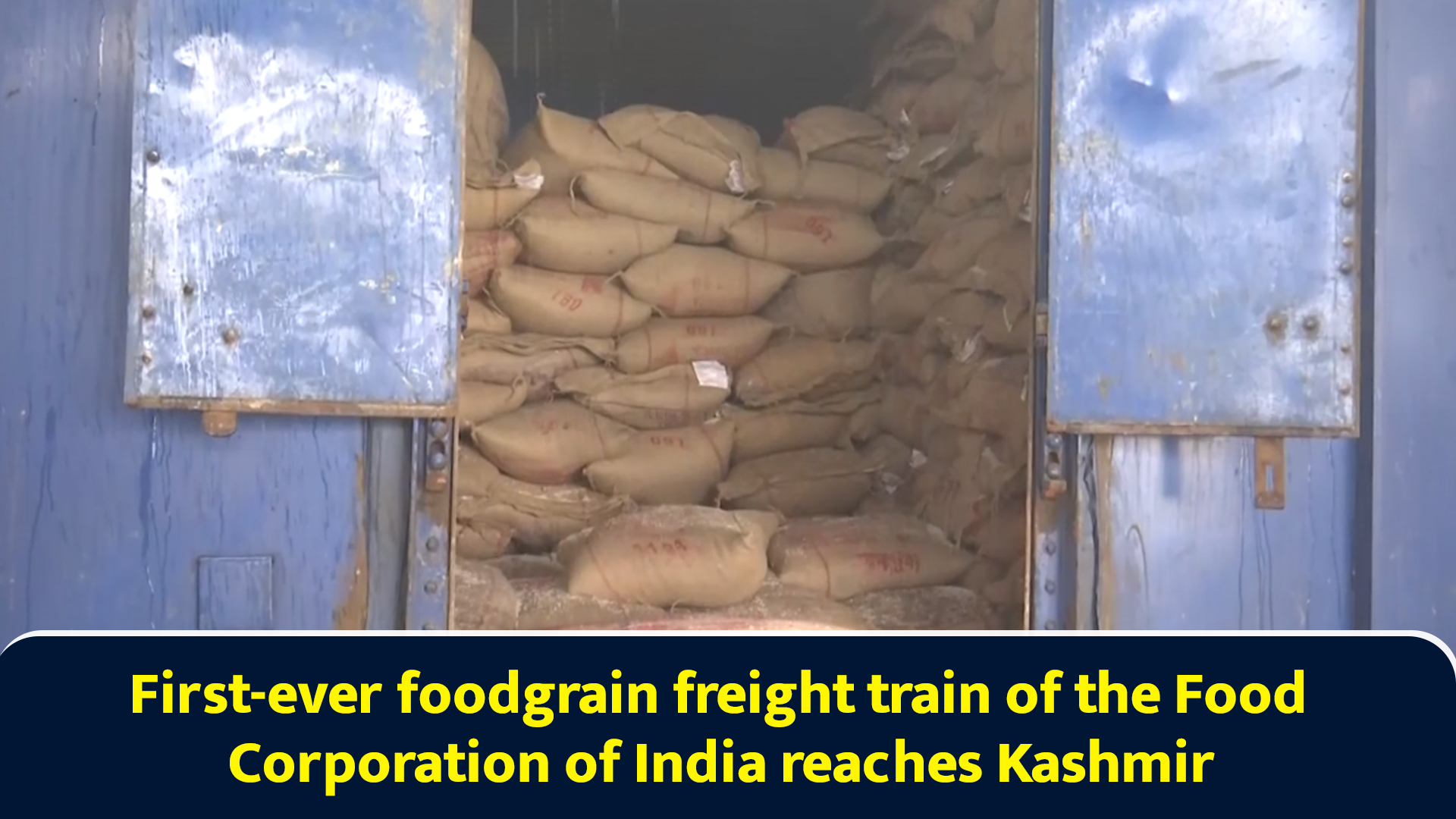 First-ever foodgrain freight train of the Food Corporation of India ...