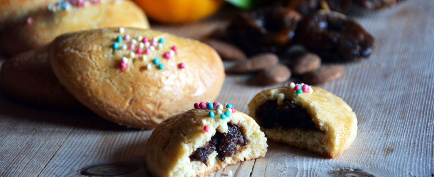Che cosa sono i petrali: le mezzelune dolci calabresi che racchiudono ...