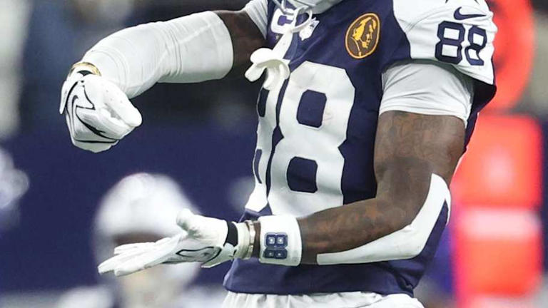 3 best Dallas Cowboys player prop bets for Week 16 vs Chargers