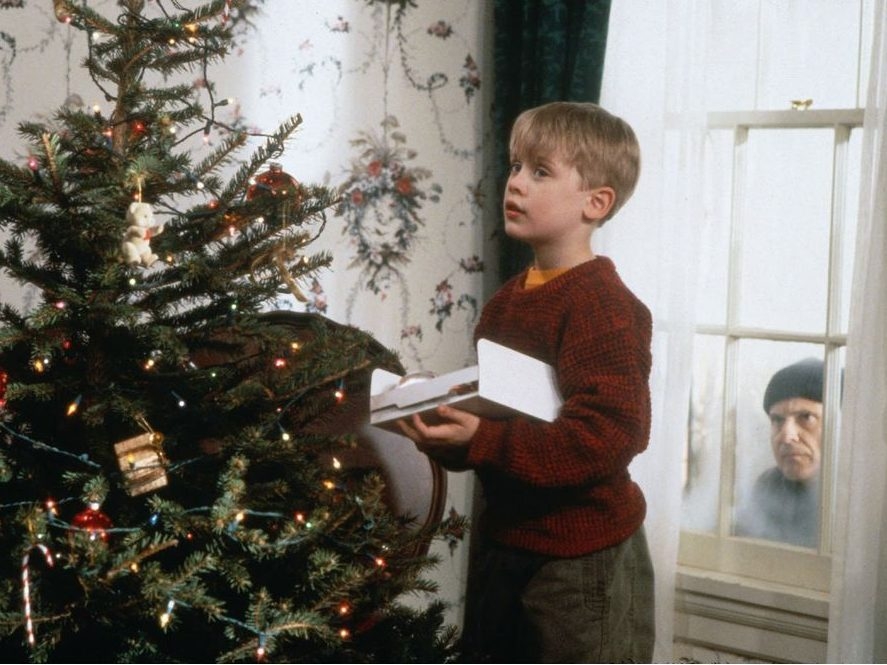 How did Kevin McCallister's 'Home Alone' parents afford that nice house ...