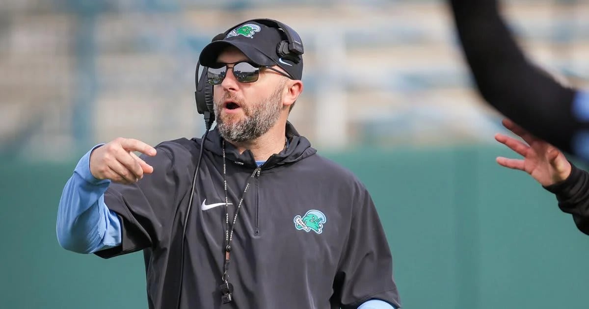 Florida hiring Tulane’s Joe Craddock as QB coach