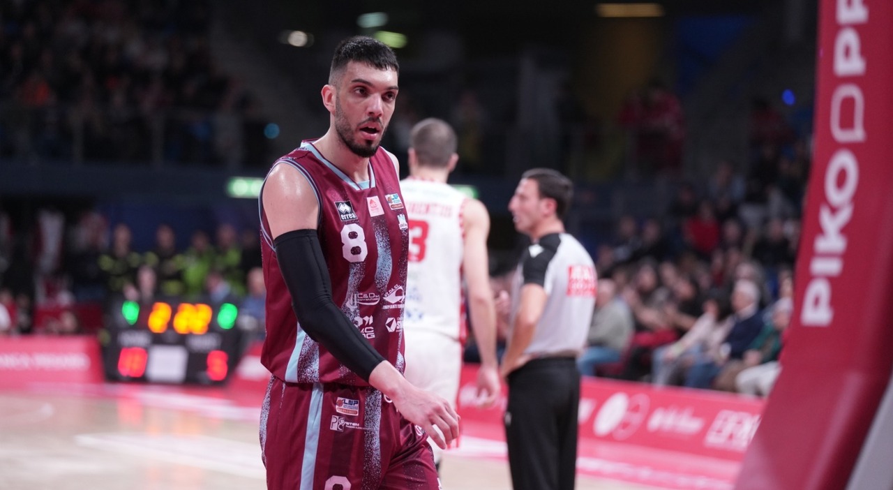 Sebastiani, giocatori senza mordente: Perry si sveglia tardi, Hogue non ...