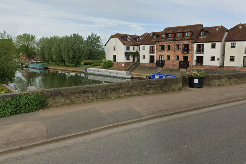 Tewkesbury river search paused after young man goes missing in water