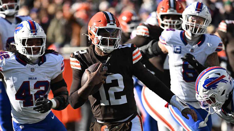 James cooks, aging stars come up big, rapid reaction to Bills Week 16 ...