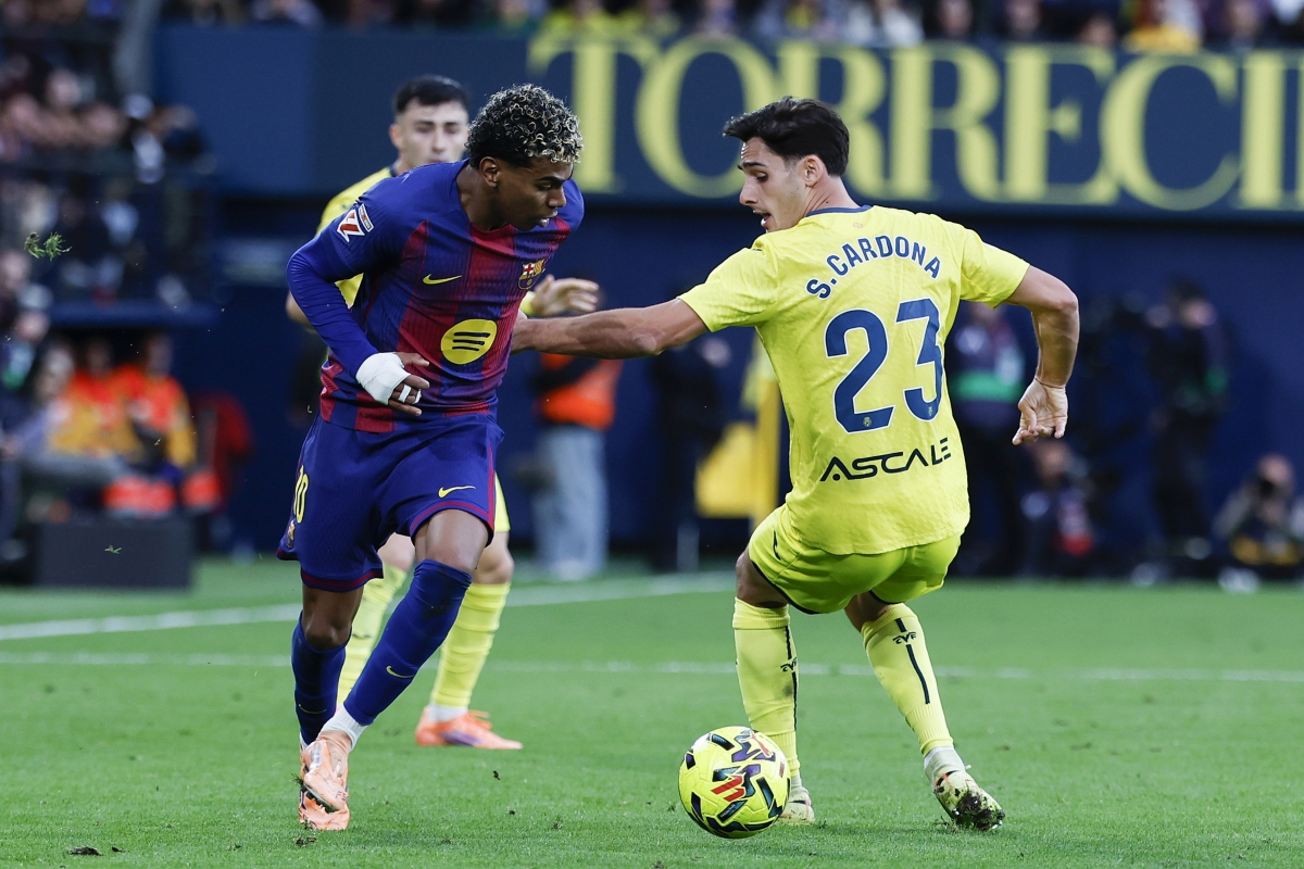 Un Villarreal debilitado por la expulsión de Renato cae ante un Barça ...