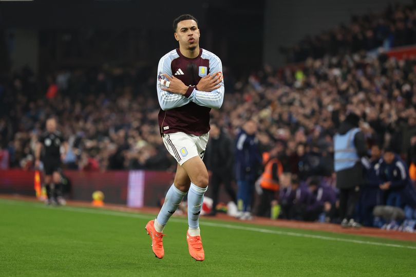 Alan Shearer sends Morgan Rogers message amid Jude Bellingham debate