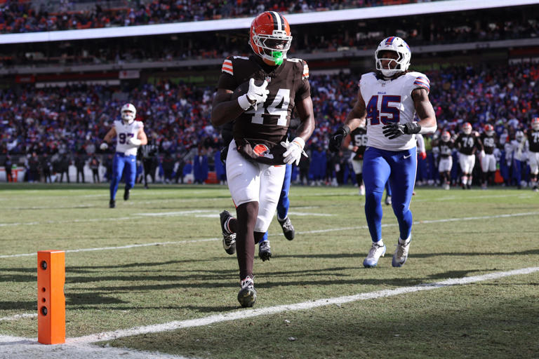Score of Browns game vs Bills live updates in NFL Week 16 game