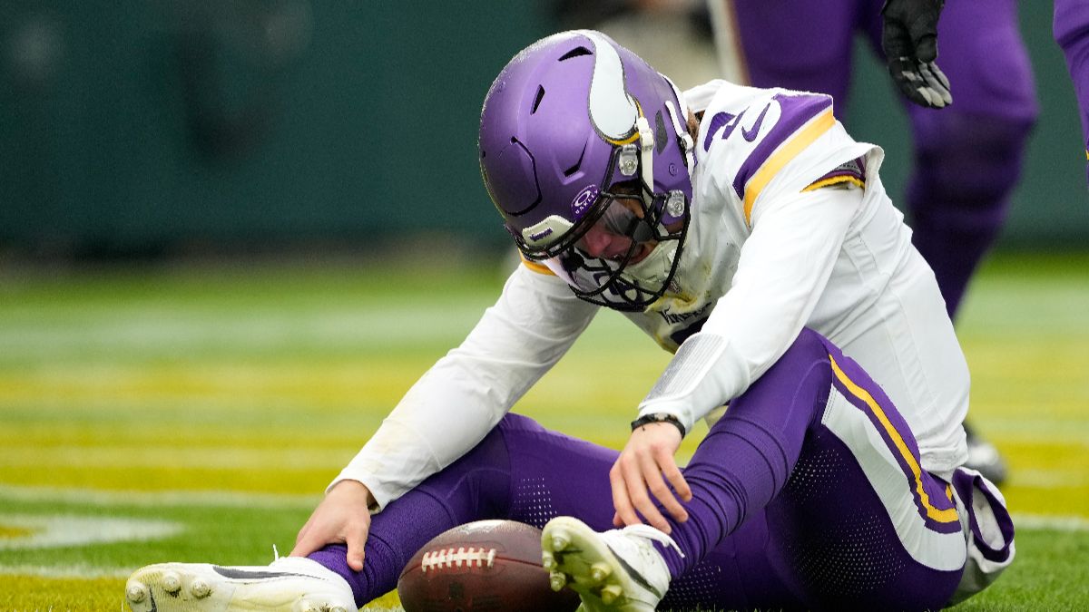 JJ McCarthy injury update as Vikings QB hurt in Giants game