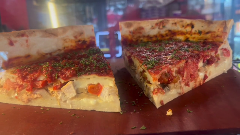 Deep dish Chicago style pizza in downtown Tampa