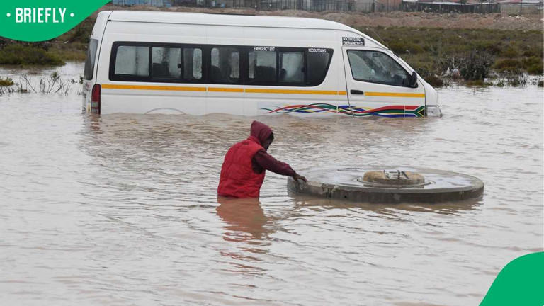 Heavy rain causes major flooding in Margate, Shelley Beach