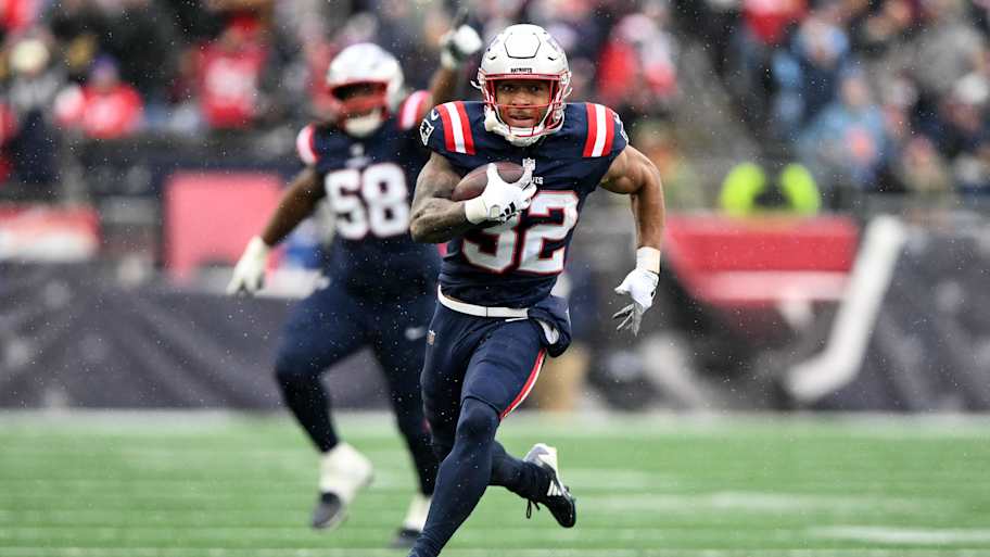 Lamar Jackson, Drake Maye and 3 other PrizePicks plays for SNF Ravens ...