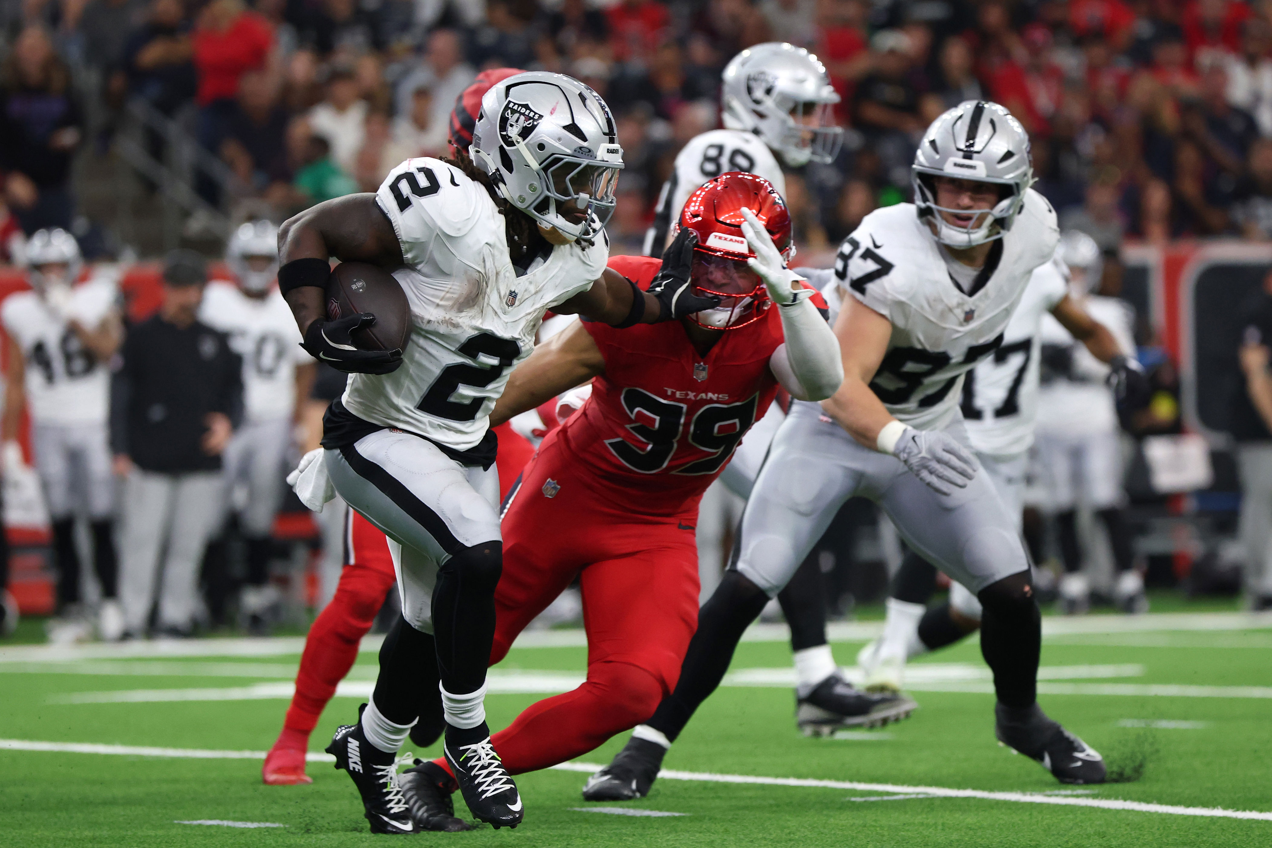 Ashton Jeanty’s stats provides optimism for Las Vegas Raiders in Week ...