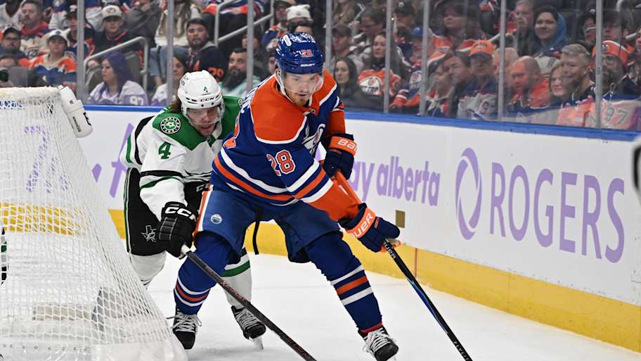 Jack Roslovic activated as Oilers get healthy up front
