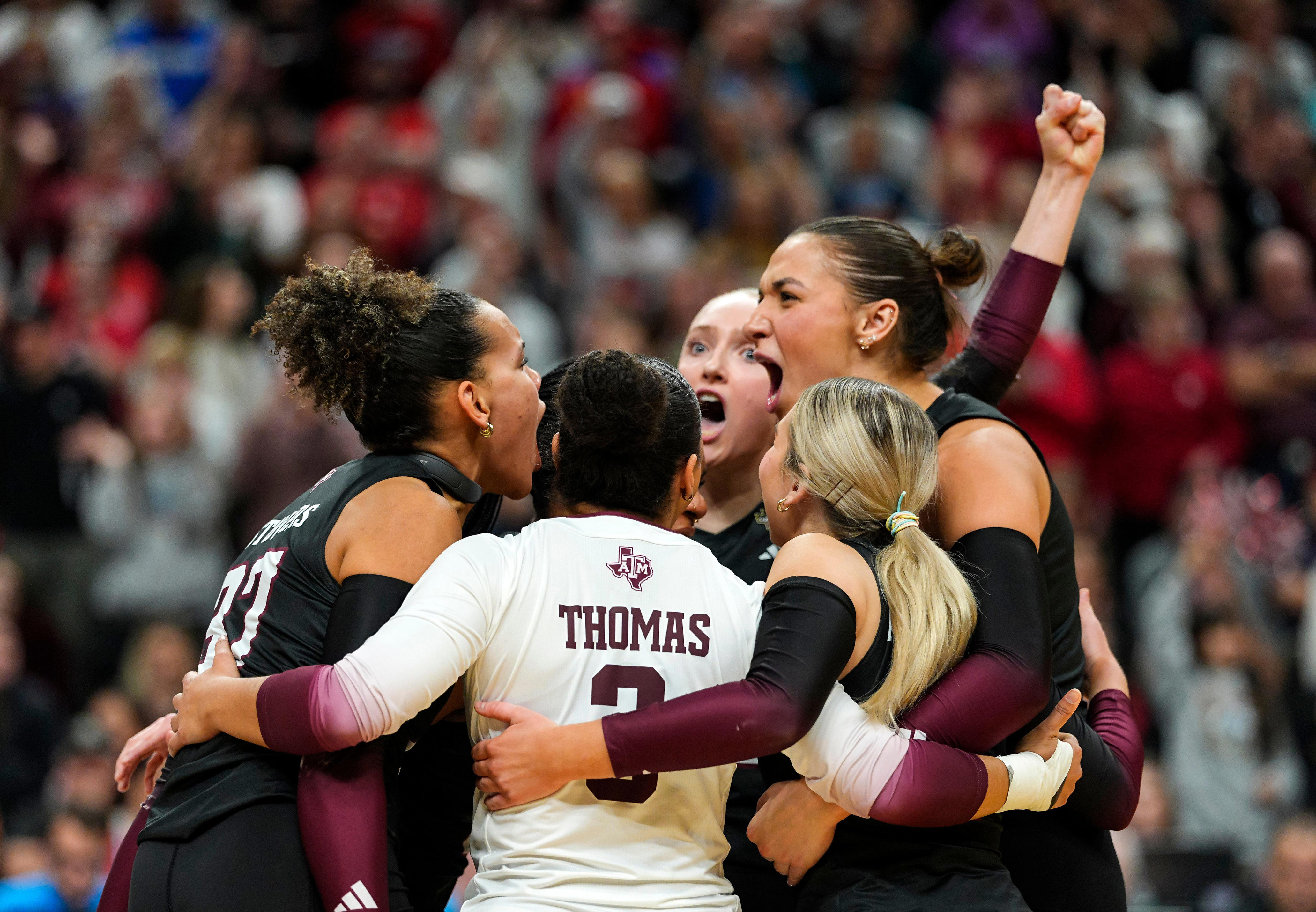 Texas A&M volleyball claims first NCAA title with 3-0 sweep
