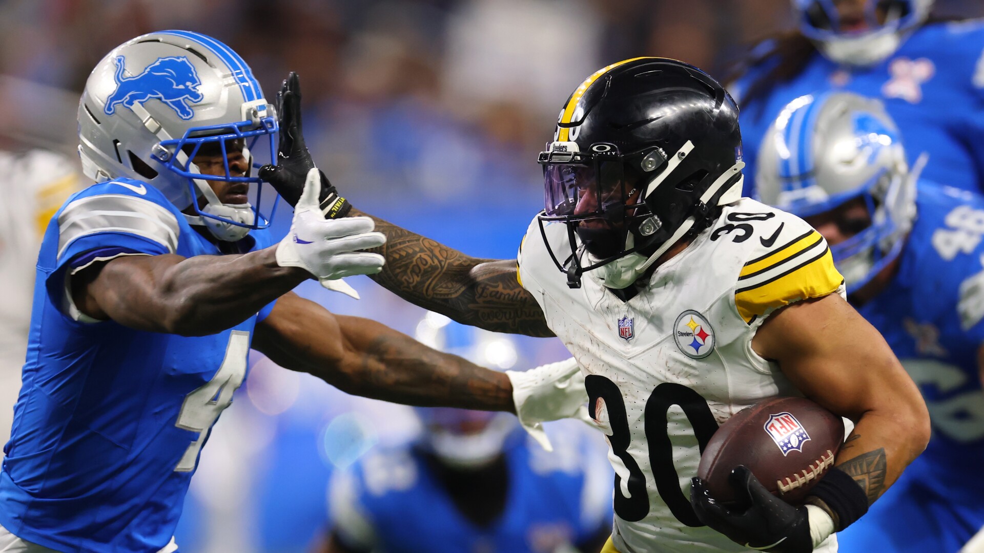 Steelers take 22-10 lead over Lions with long Jaylen Warren TD run