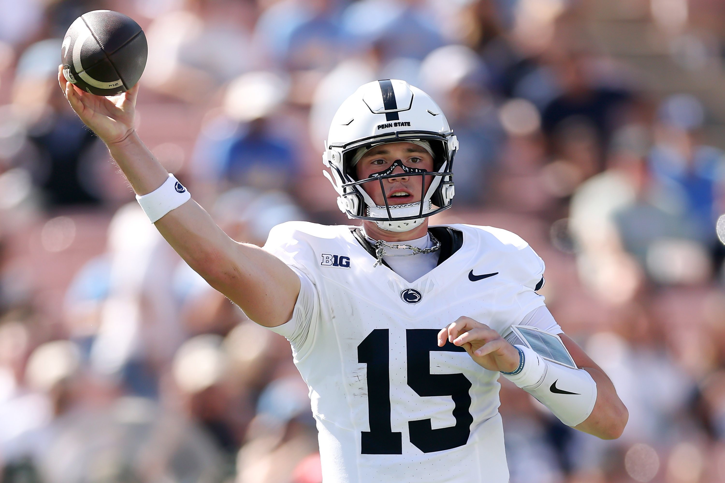Penn State favored to land 9,000-yard transfer portal QB to replace ...