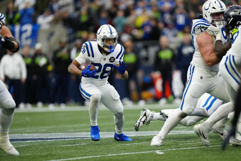Niners at Colts: What to watch for