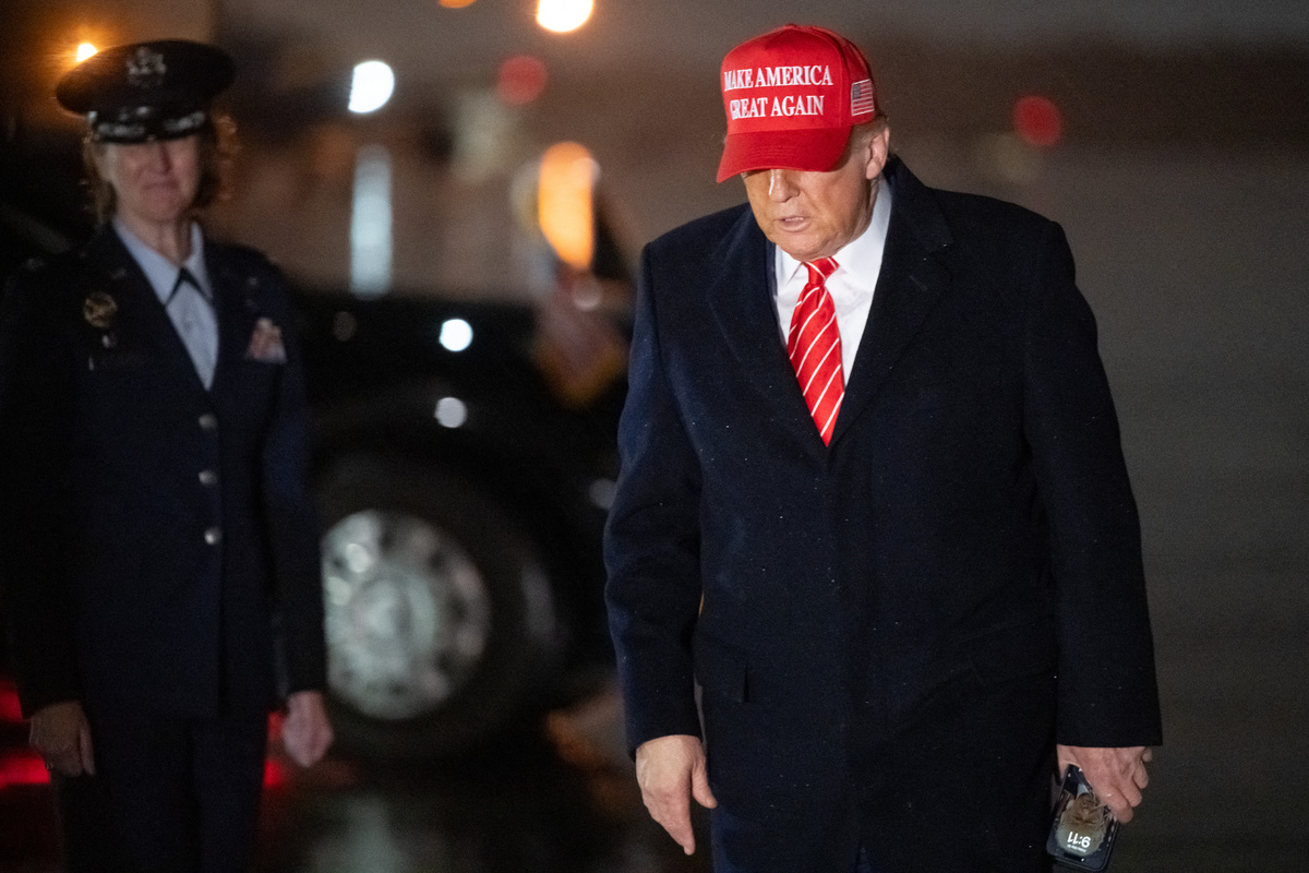 Trump threatens California with "large scale fines" after trans athlete ...