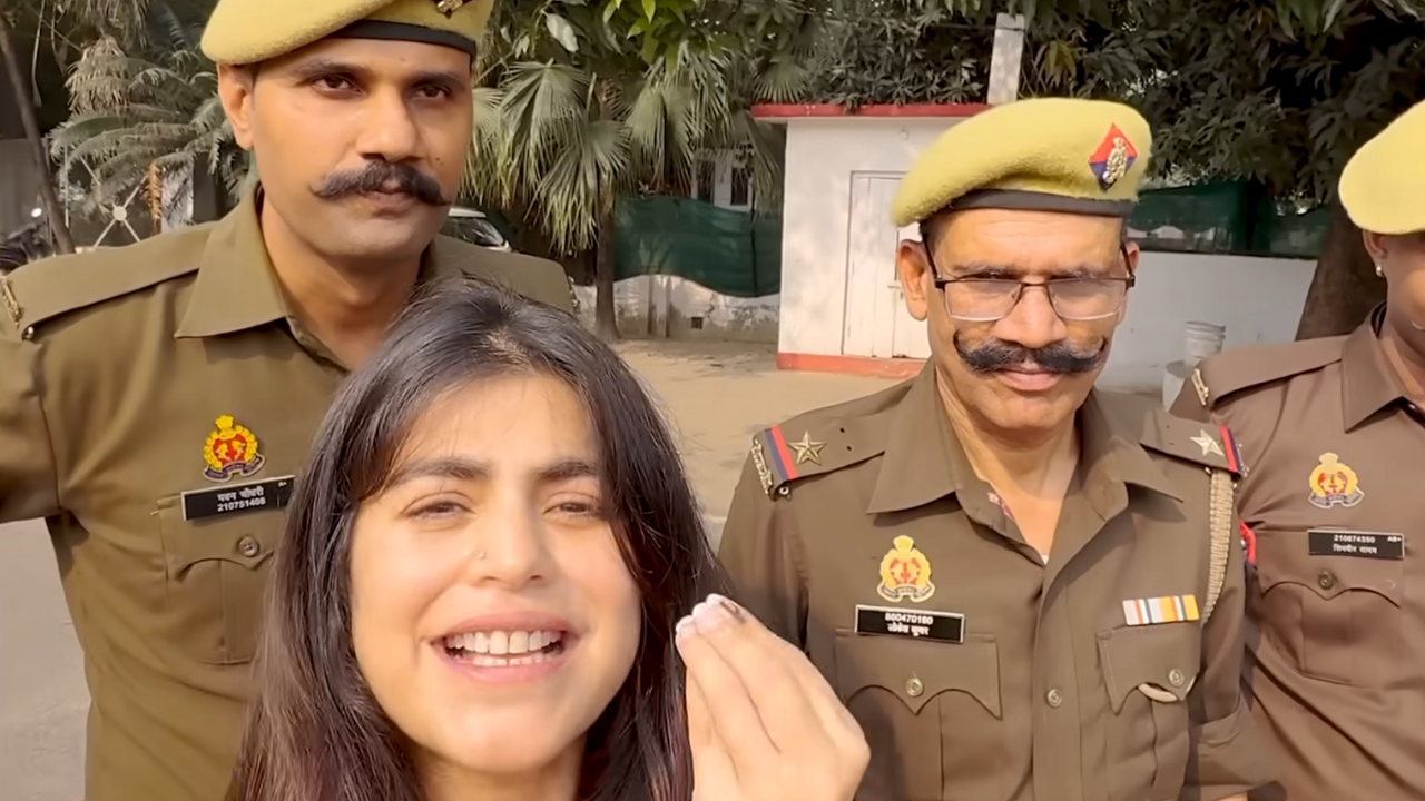 Blind date with a Lucknow guy in Pakistan