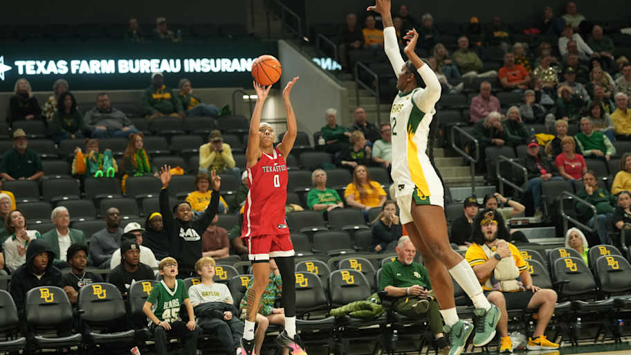 Texas Tech Lady Raiders stay unbeaten by handing No. 15 Baylor a ...