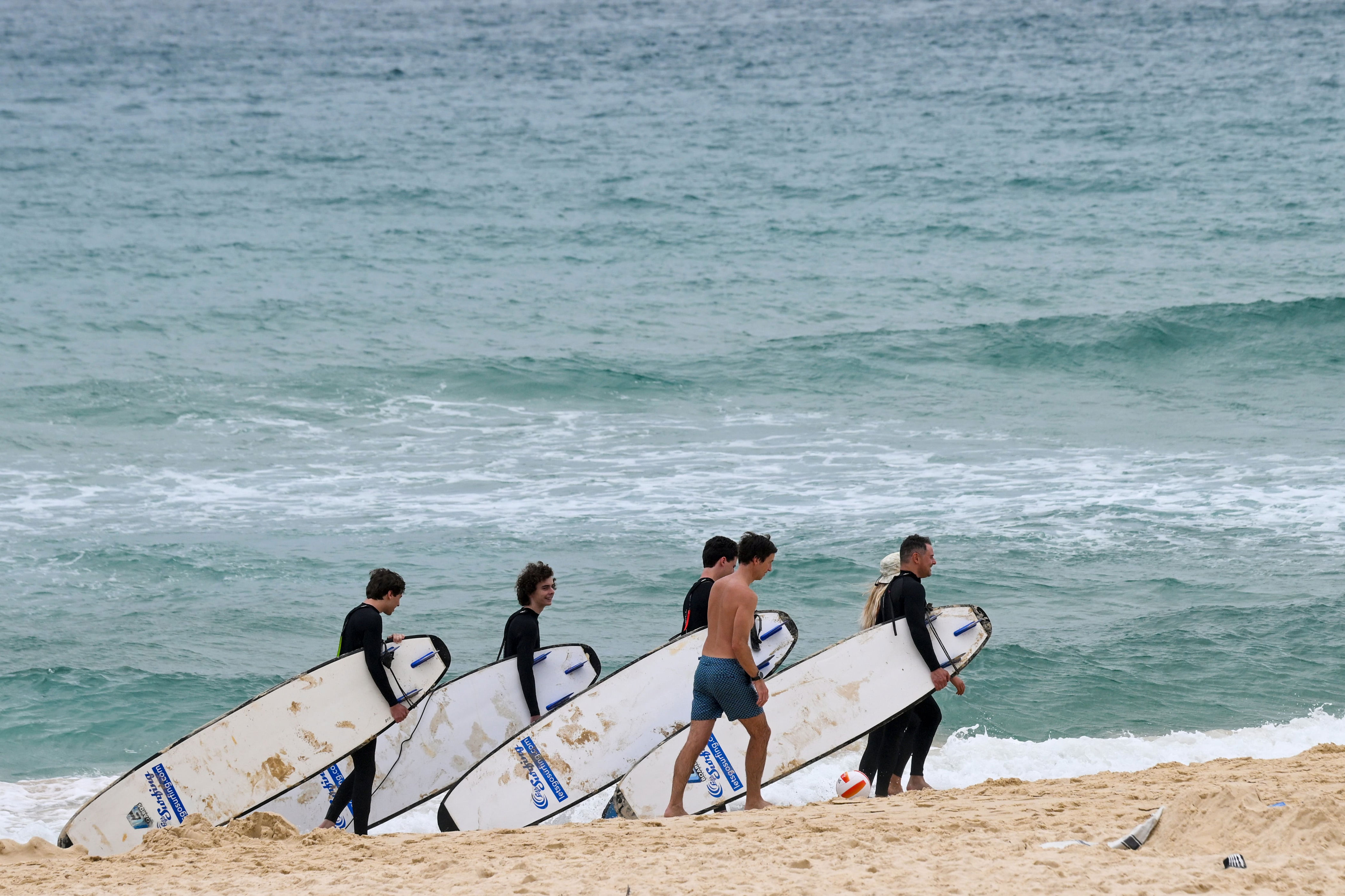 Bondi Beach suspects trained in Australia and recorded video, police say